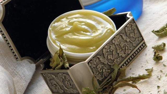 Za žene nakon 35. godine – gdje počinje a gdje završava lice | Studio ...